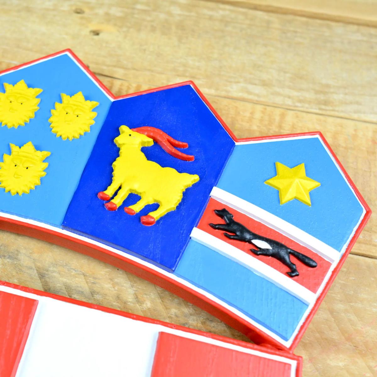 Croatian national emblem made of solid wood - 3D relief