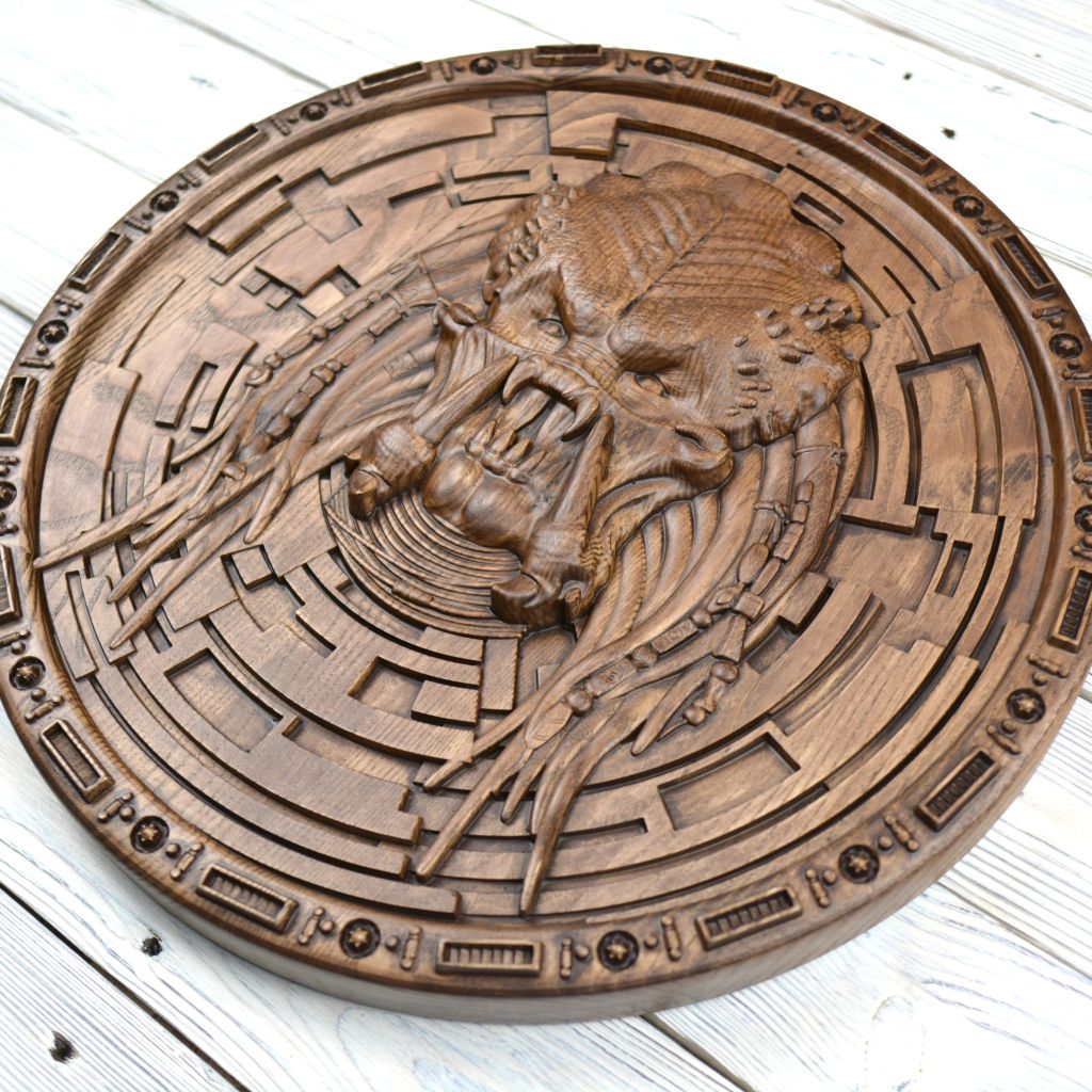 Predator's Wooden Head: 1987 Movie Icon