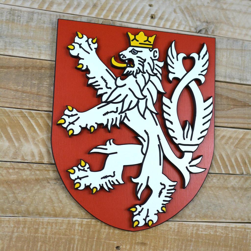 Bohemian Lion: Majestic Symbol in Authentic Wood